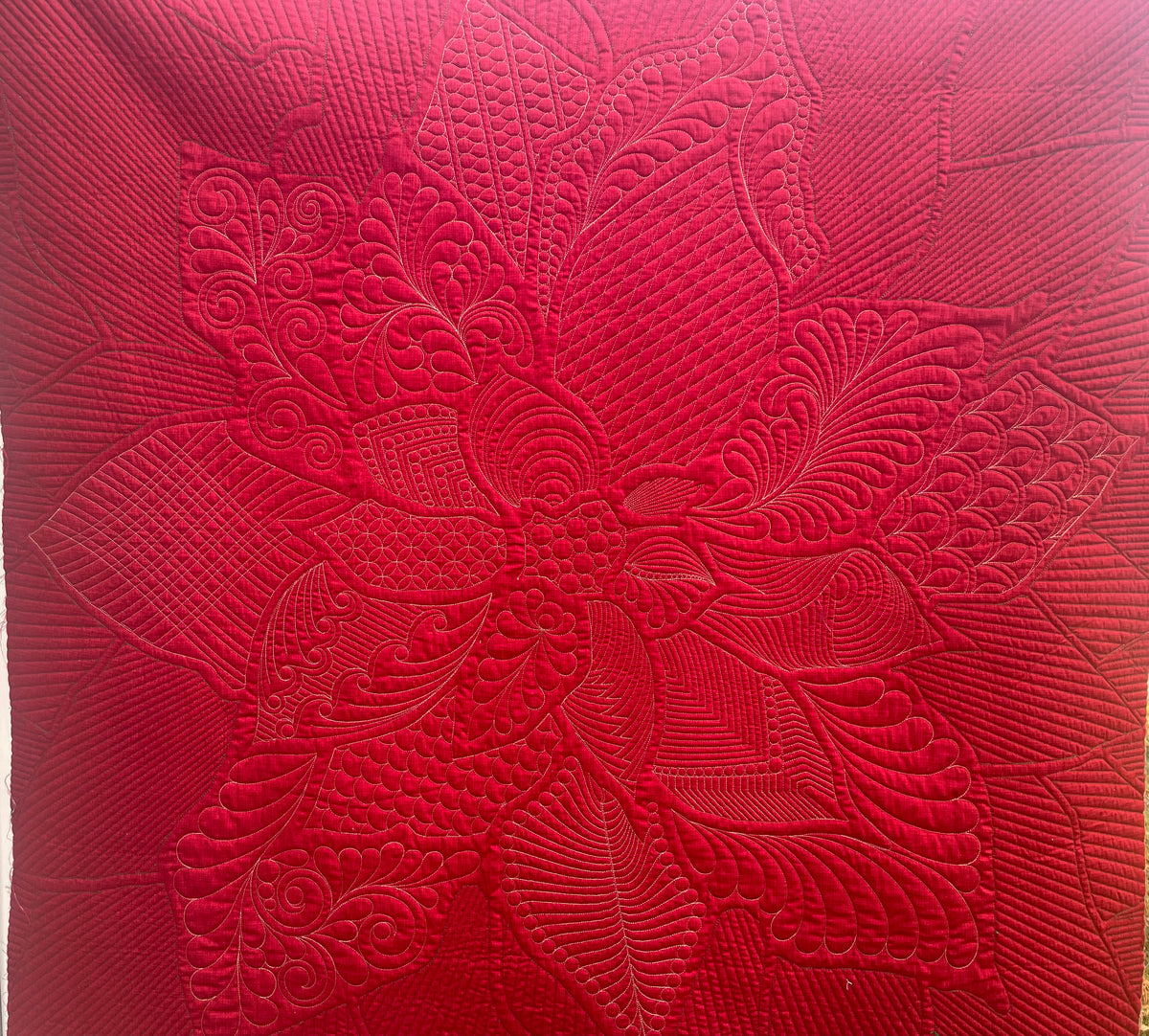 Big Dream Poinsetta – Jackie's Machine Quilting